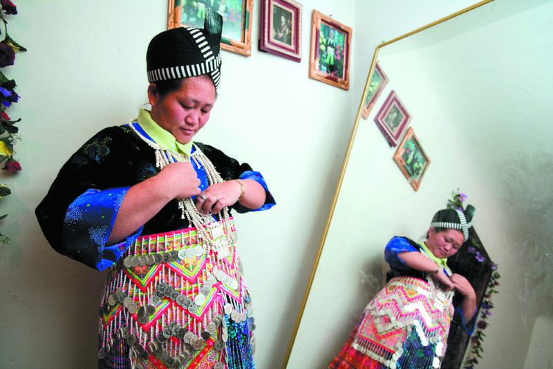 Soul Calling: A Photographic Journey through the Hmong Diaspora ...